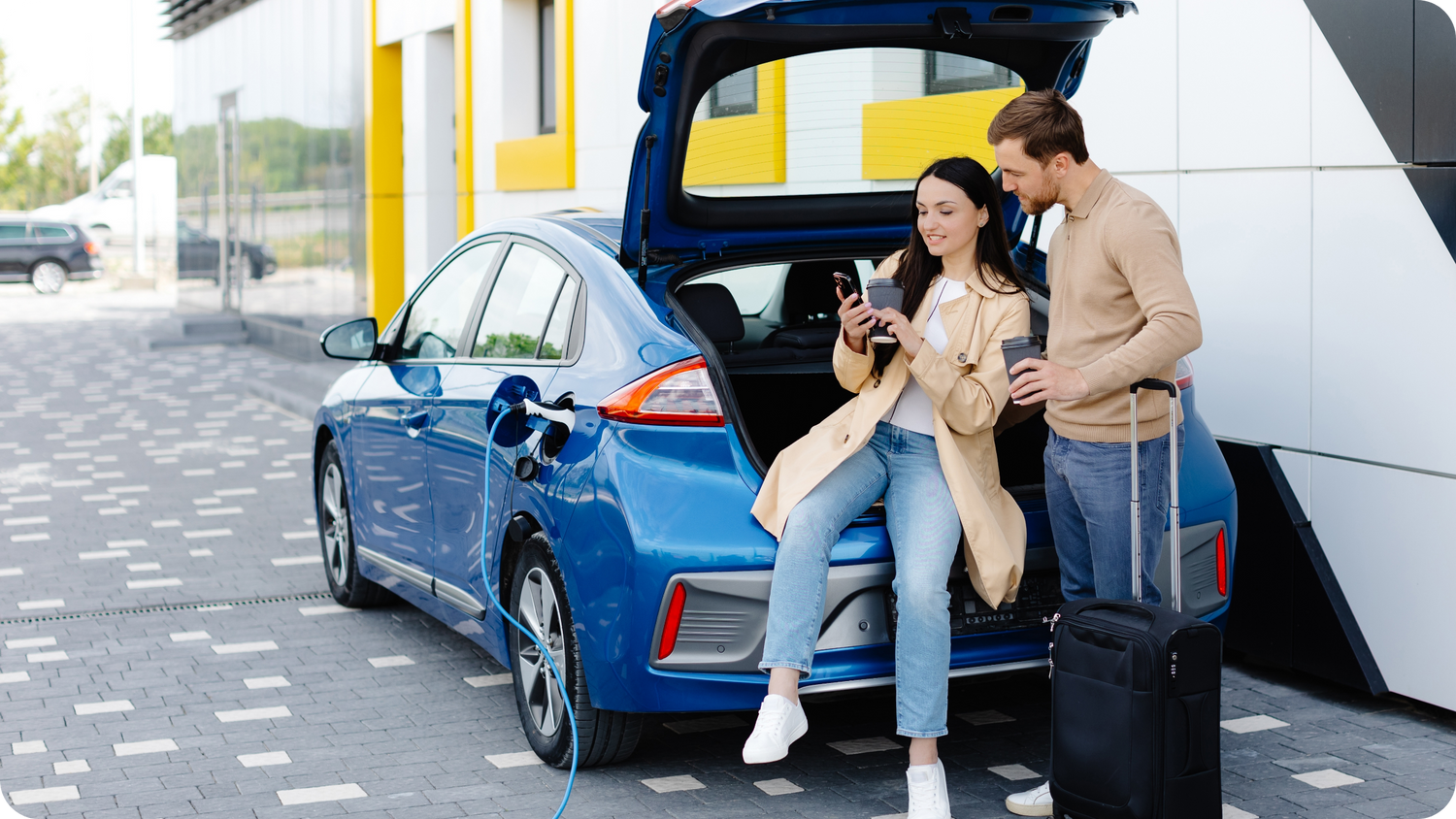Hola Car Rentals - No. 1 en América